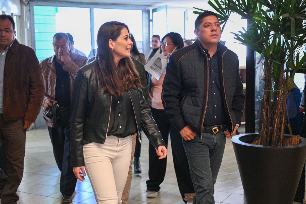 GOBERNADOR RICARDO GALLARDO REALIZA RECORRIDO EN INSTALACIONES DEL ...