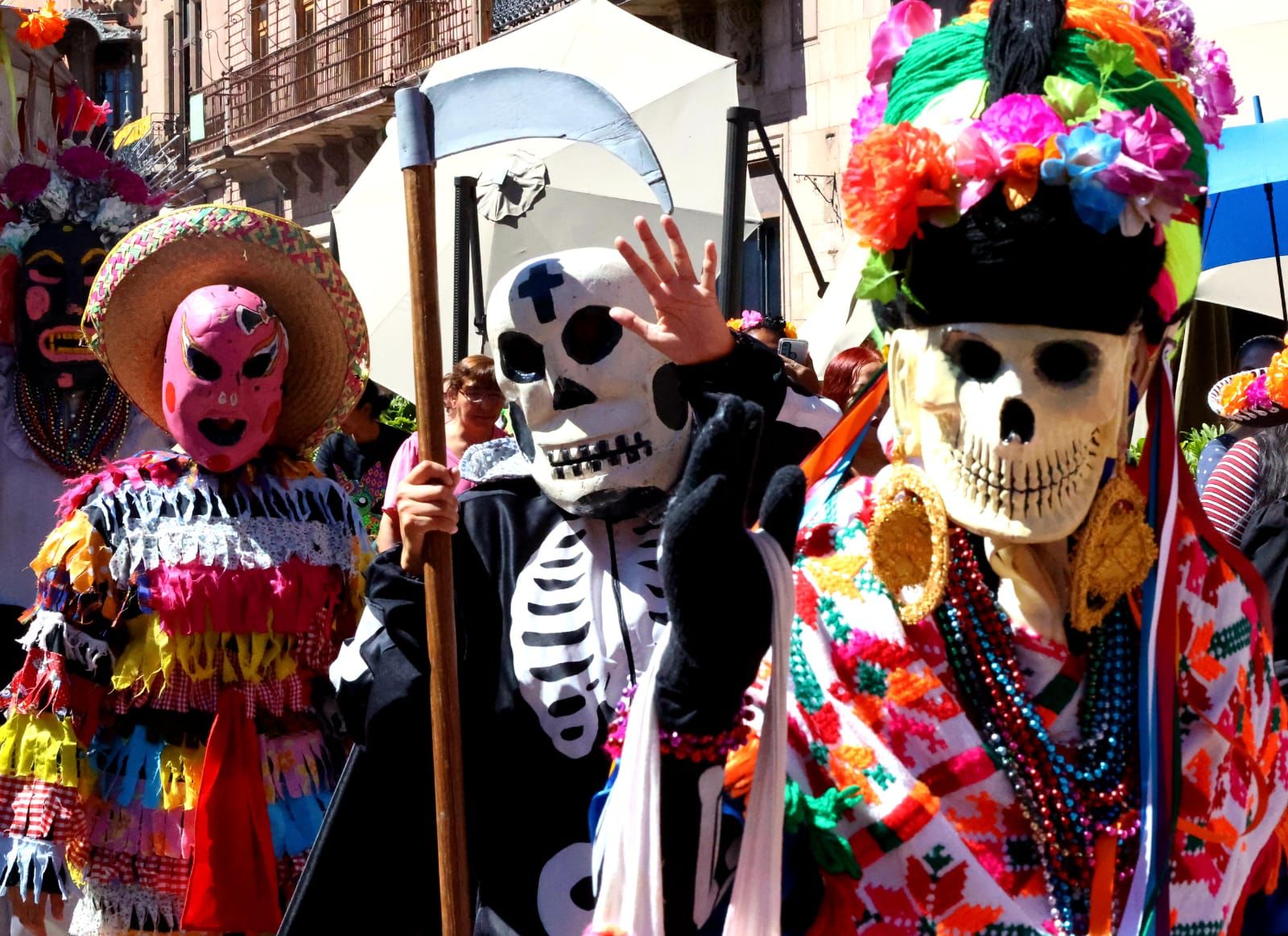 IMPRESIONANTE AFLUENCIA DE FAMILIAS EN XANTOLO EN TU CIUDAD | http ...